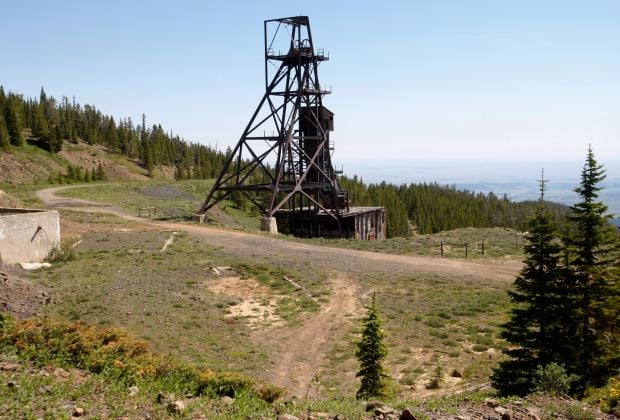 Drilling the ’Tooths: Stillwater Mining Co. calculates expansion by ...