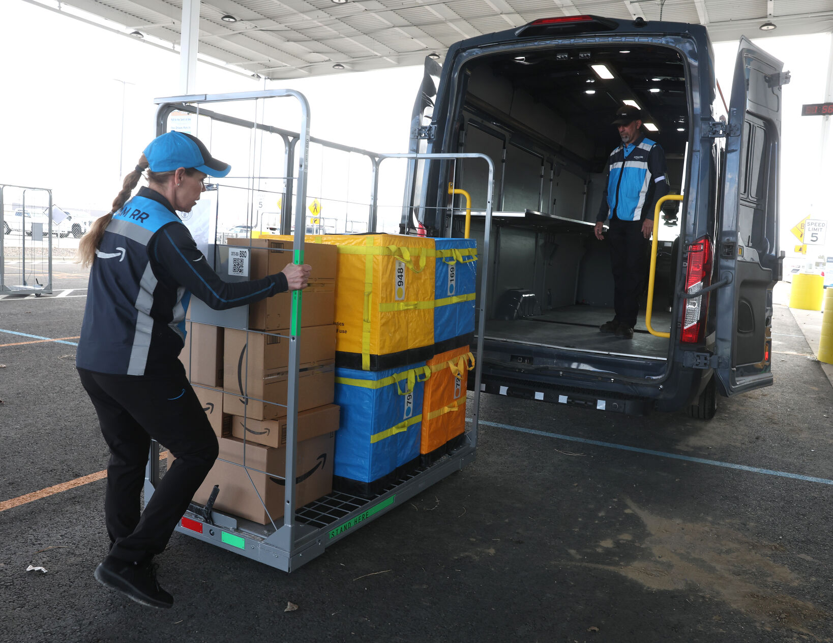 Billings is home to Amazon's newest delivery warehouse