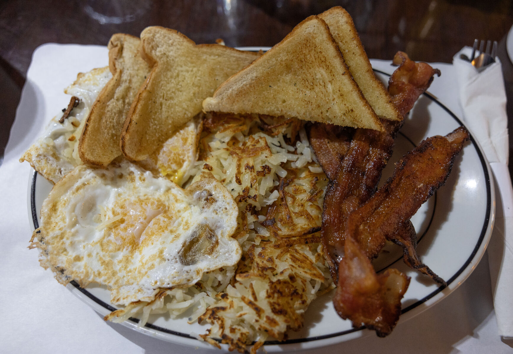 Dude Rancher restaurant reopens in downtown Billings