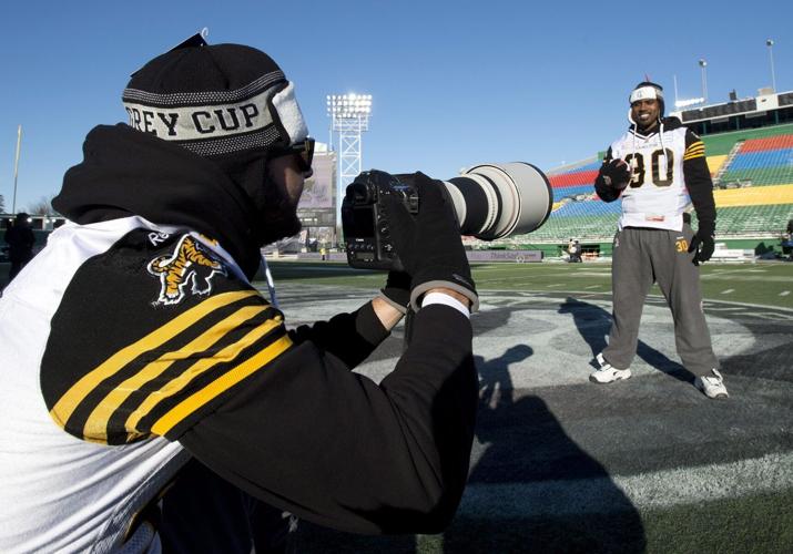 Dahrran Diedrick, former Nebraska and CFL RB, dies at 44