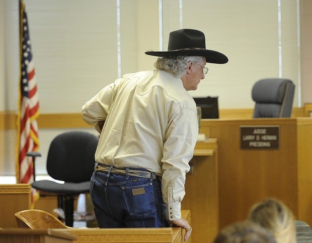 Leachman gets public defender, for now, on animal abuse charges