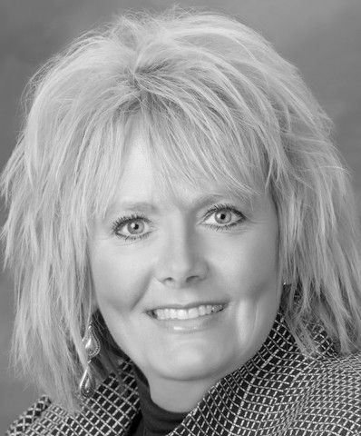 Hunt named HBA Associate of the Year