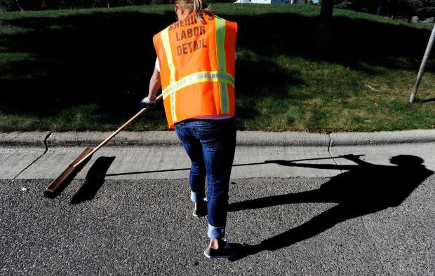 Sheriff’s jail work program begins