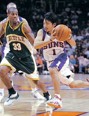 Point guard becomes 1st Japanese player in NBA