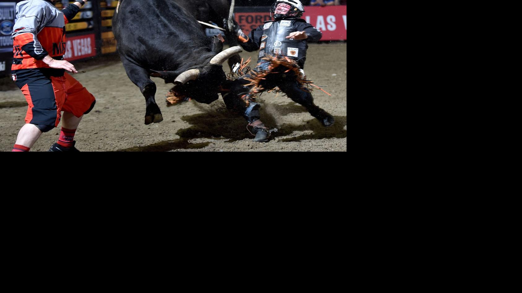Cooper Davis finds his competitive bull riding fire again | Rodeo ...