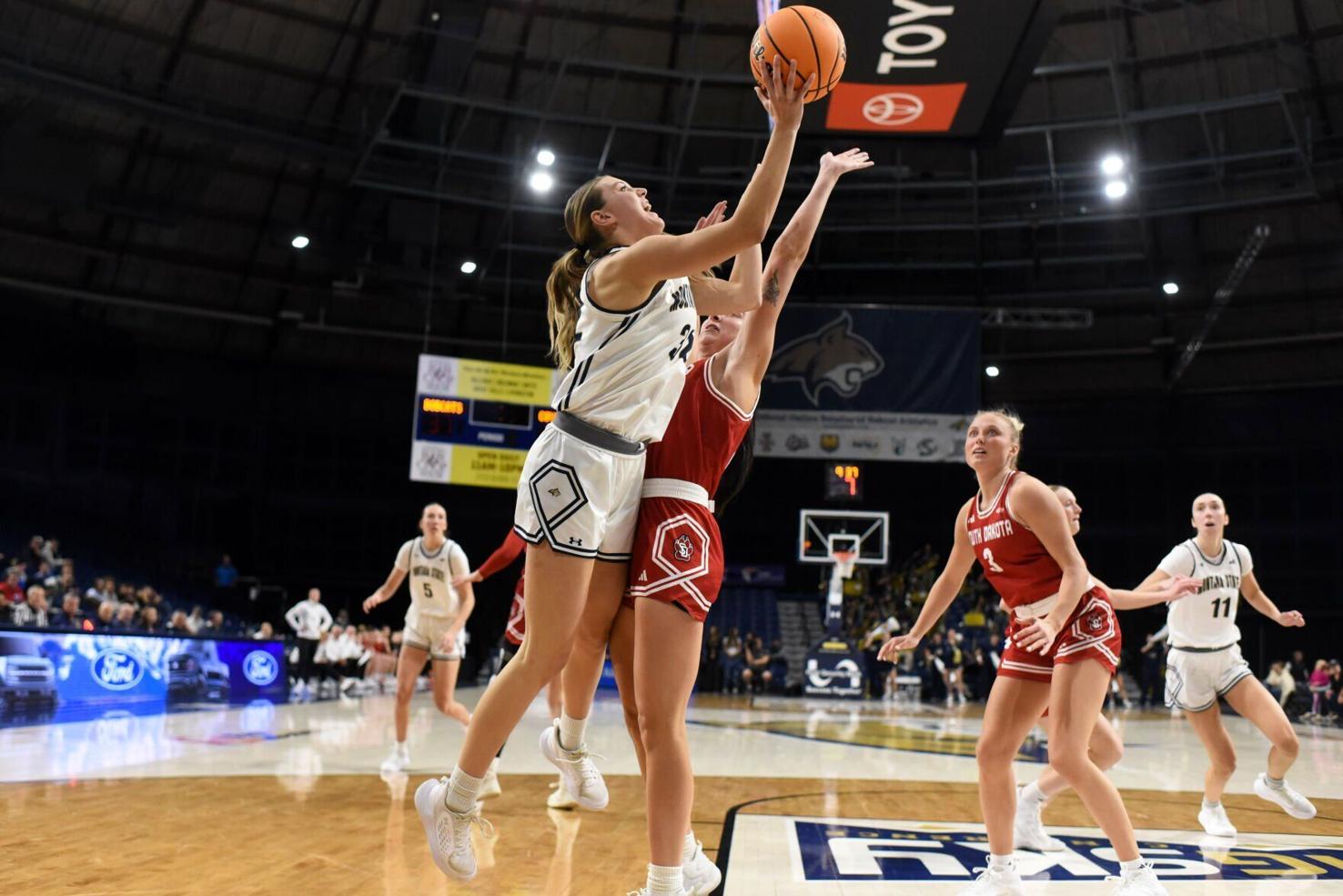 Montana State beats Puerto Rico-Mayaguez, reaches 10 wins