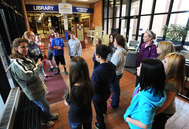 Middle school students tour MSUB