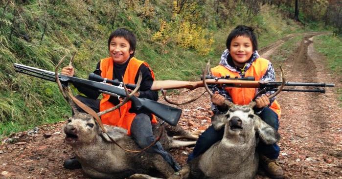 Tandon and Tanyon Whistling Elk