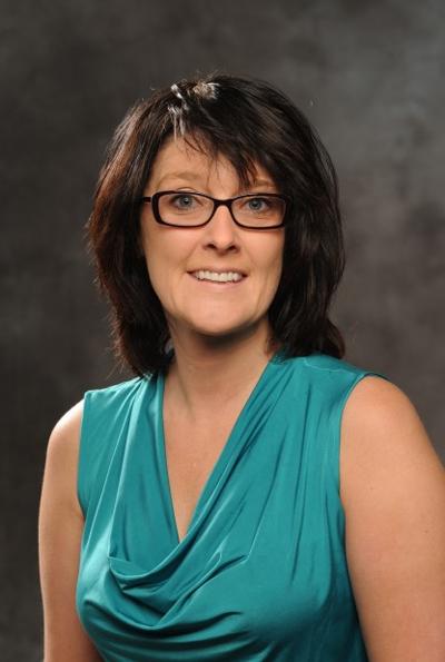 Manzer named store manager