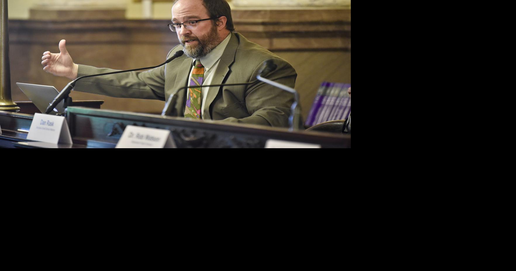 Hardin school superintendent cited for DUI