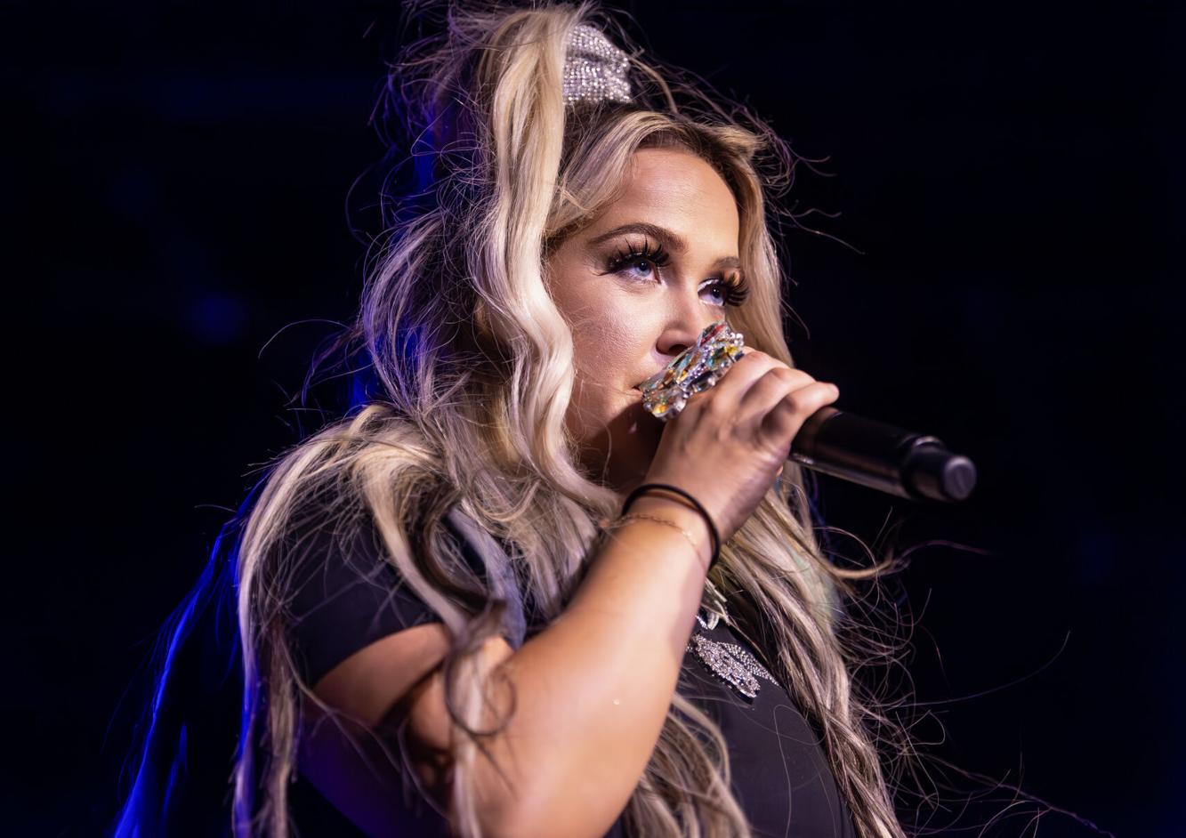 Photos: Rising country music star Priscilla Block performs at the Pub ...