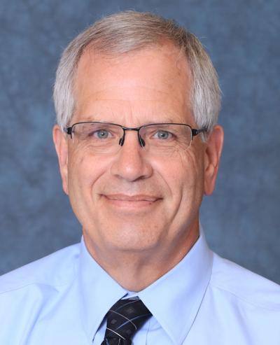 Felton earns Dr. Alan Strange Legacy Award