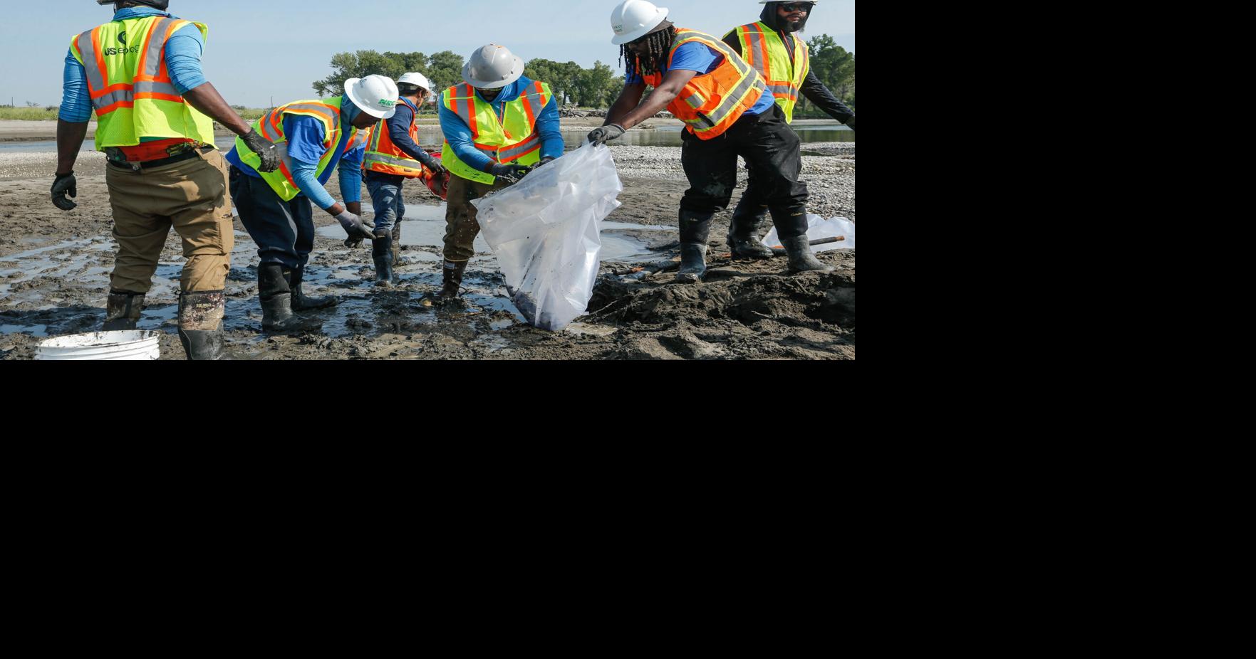 400,000 pounds asphalt Yellowstone 232,000 pounds recovered