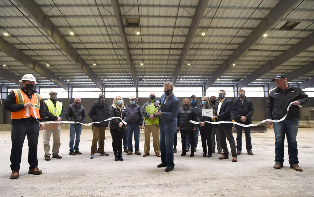 Billings shows off new drop-off facility at landfill