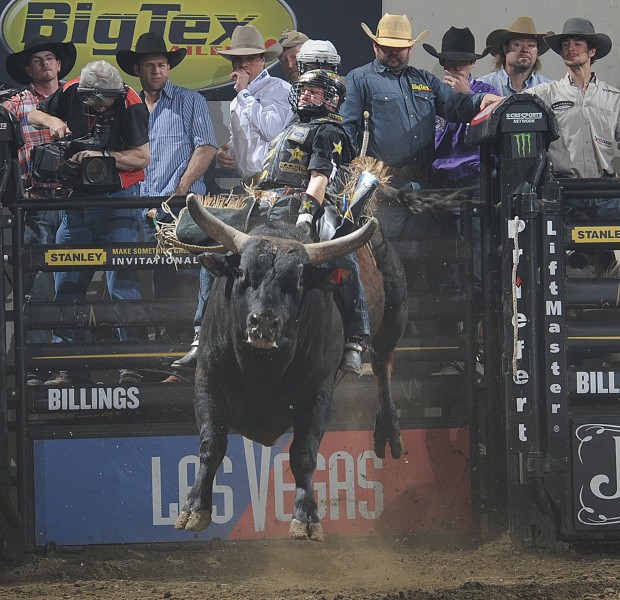 Brazilian rookie claims bull riding title | Rodeo | billingsgazette.com