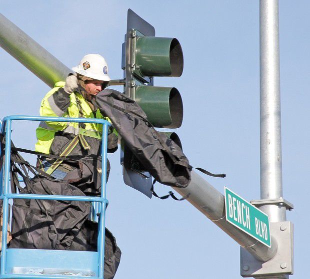 Downtown traffic signals and street lights slated for replacement