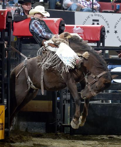 South Dakota cowboy doubles his fun at NILE