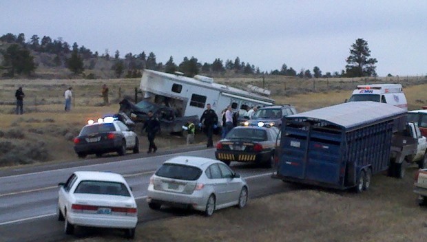 1 dead, 1 injured in Highway 87 crash