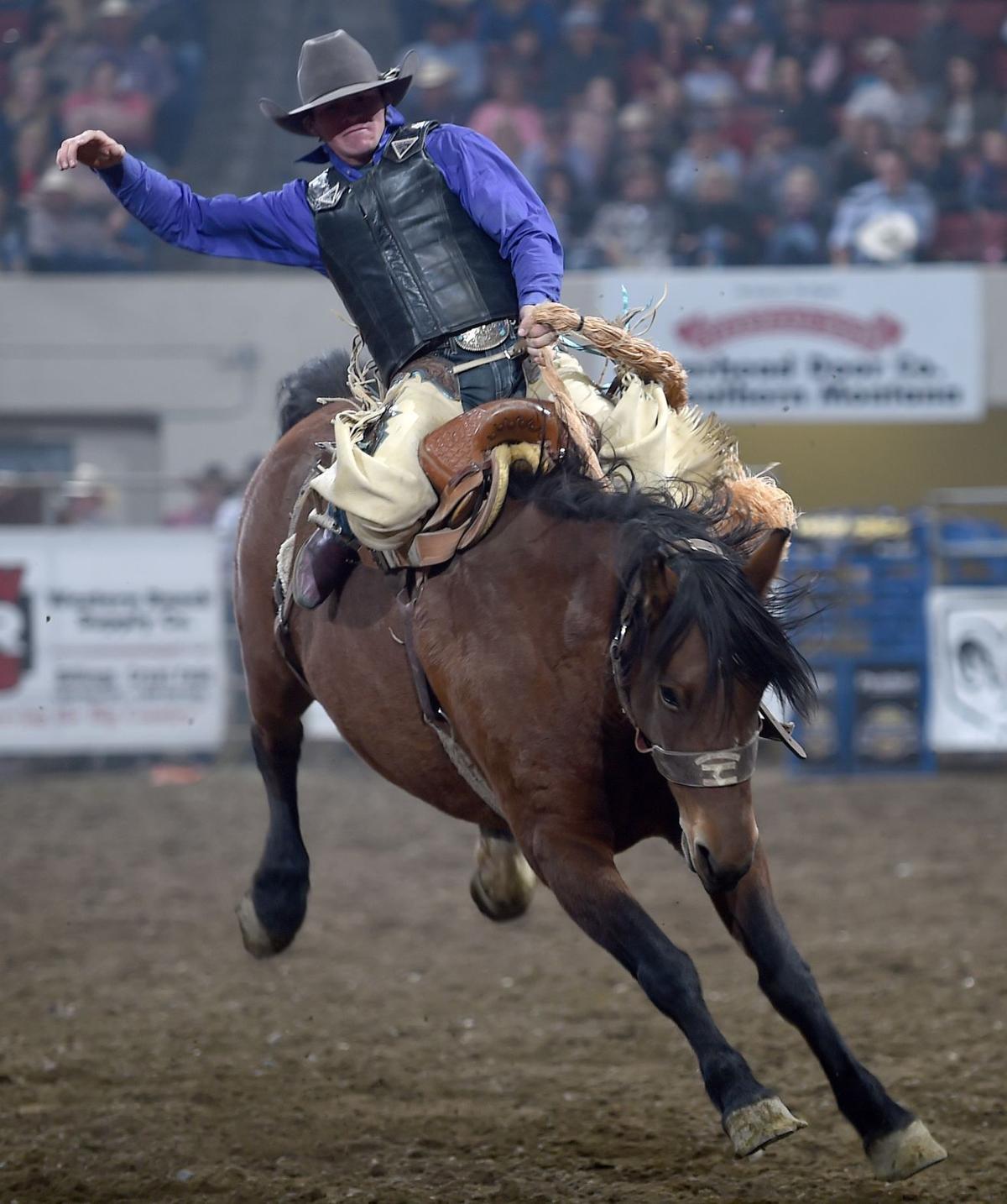 South Dakota cowboy doubles his fun at NILE | Rodeo | billingsgazette.com