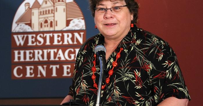 Speaker tells of Rankin's stand against war