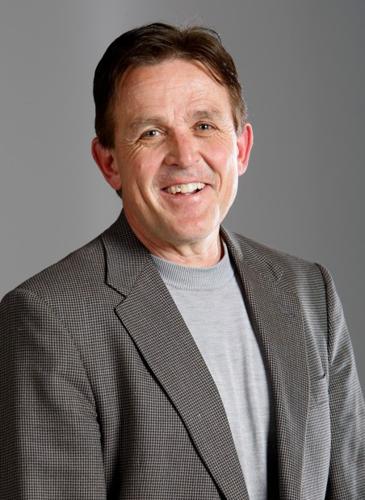 Dan Burmeister (R)