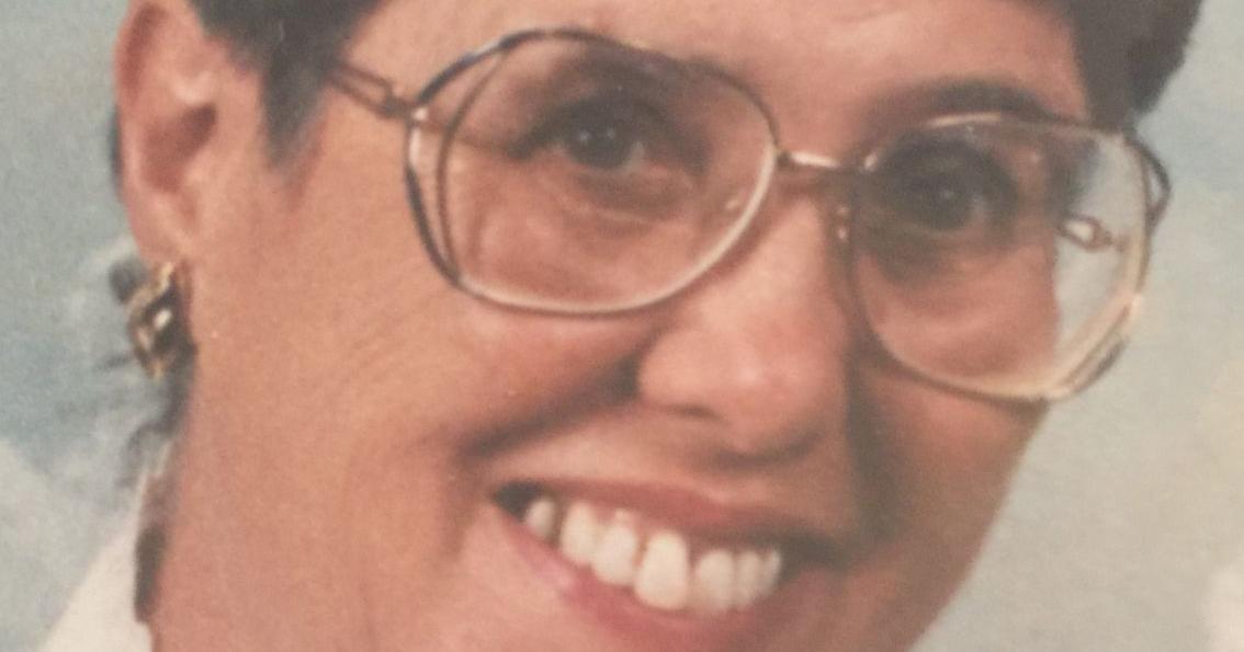 June Delores (Nikle) Gipson