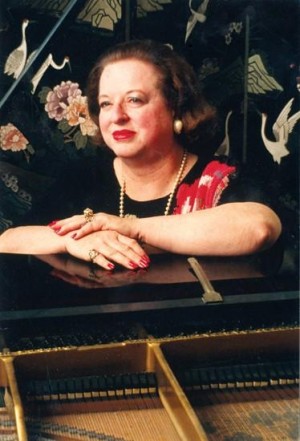 Musician Elizabeth Rowan dies