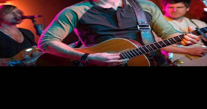 Country singer Granger Smith packs the Pub Station Sunday night