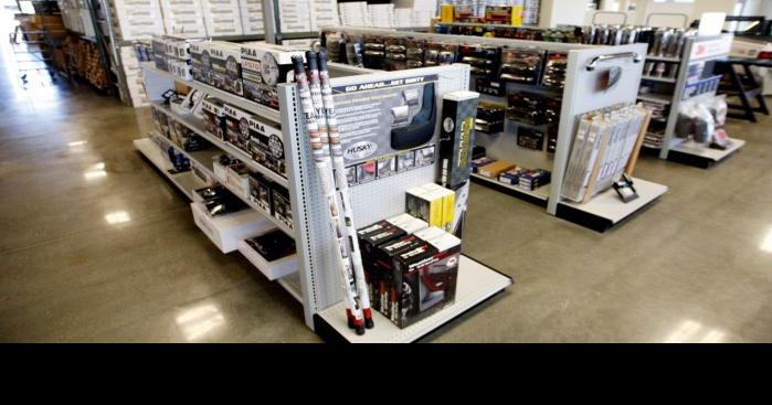 New location for West End auto parts store