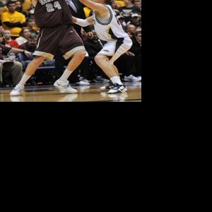 Derek Selvig: Bold basketball bloodline