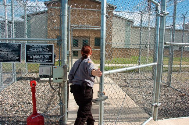 Long-empty Hardin jail taking in American Indian inmates