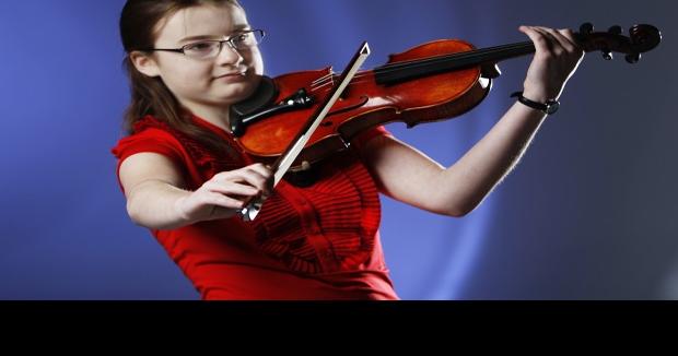 Young violinist Rosie Weiss