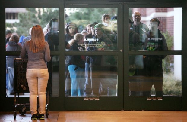 Scheels mega-store opens to giant crowd in Shiloh Crossing