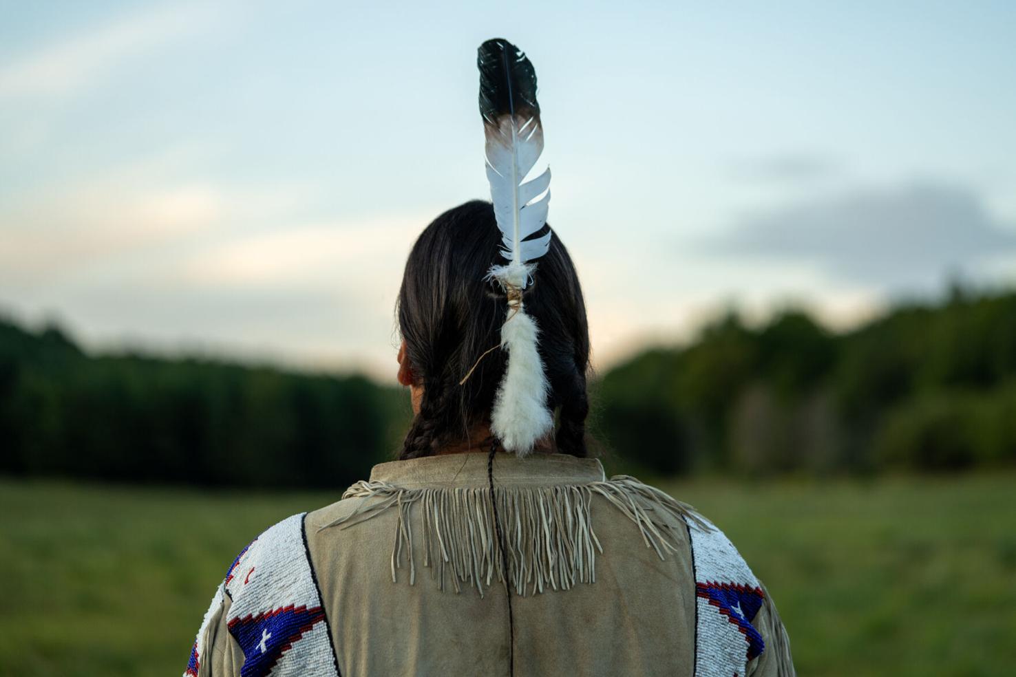 Michael Spears playing Sitting Bull in History channel show