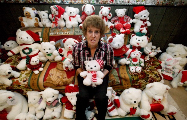 Laurel collector honors twin with holiday tradition | Local ...