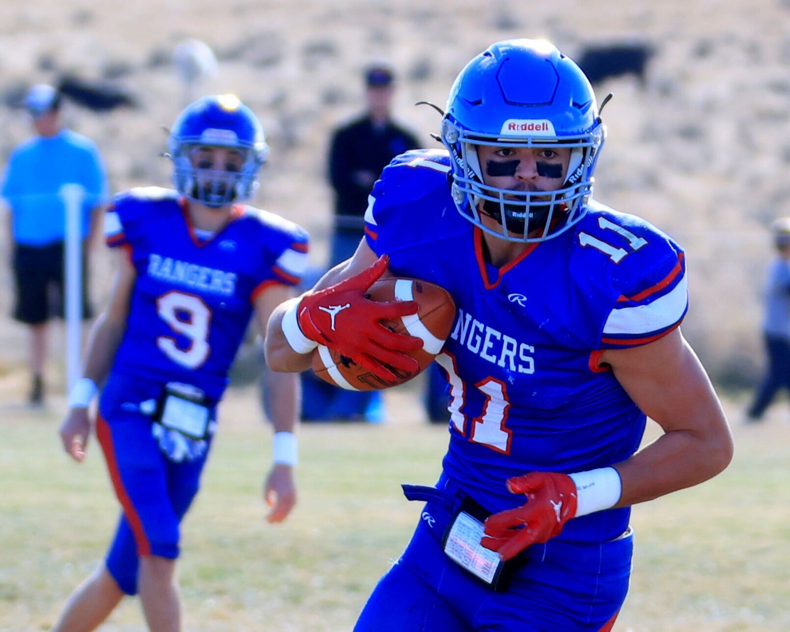 Jace Bantz of Grass Range signs with Montana State Bobcats
