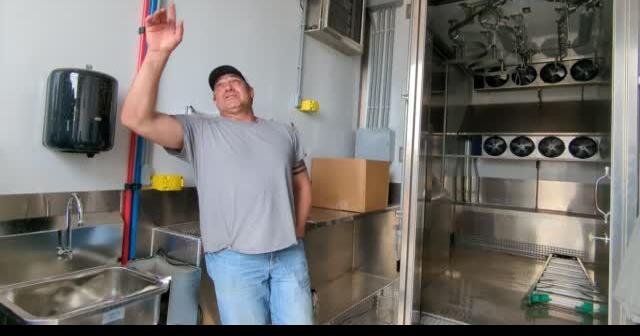 Mobile meat processing unit makes on site butchering possible