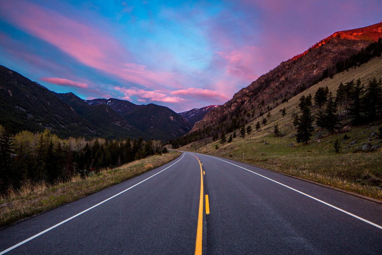 12 of Montana's best windshield views