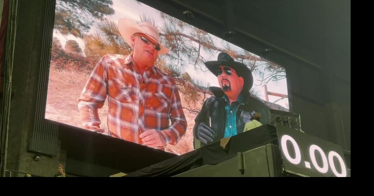 Flint Rasmussen spoofs Yellowstone during Sunday PBR event in Billings