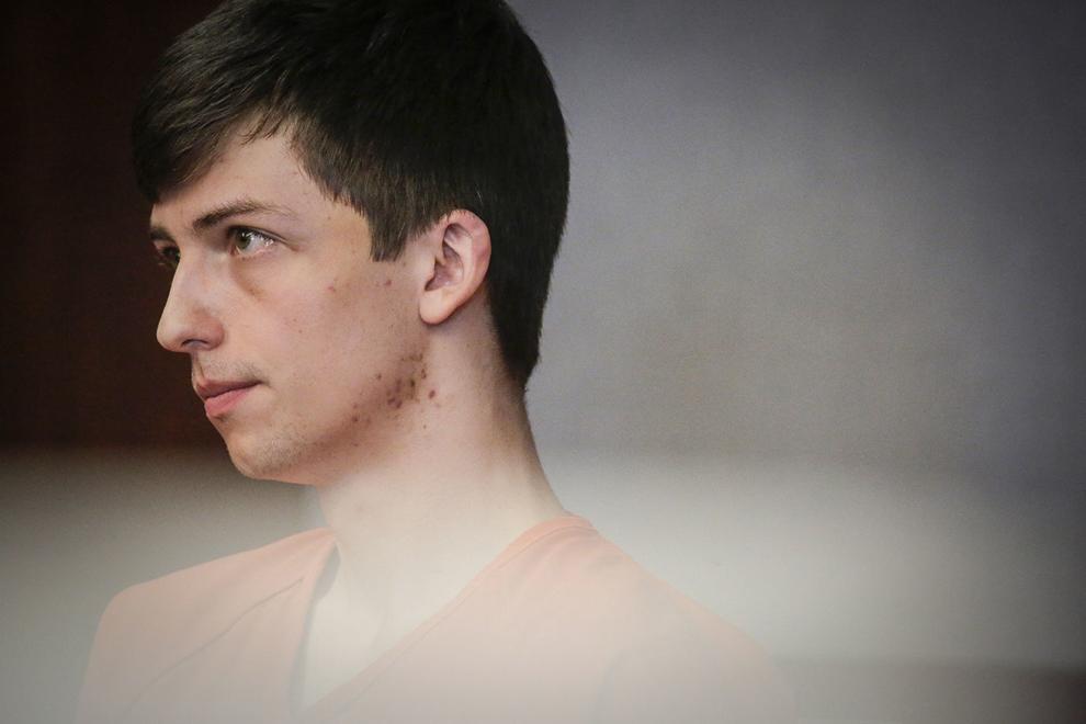 Casper man accused of shooting gun inside of Wyoming Medical Center ...