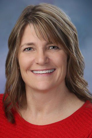 Besel, Reichard join Universal Lending