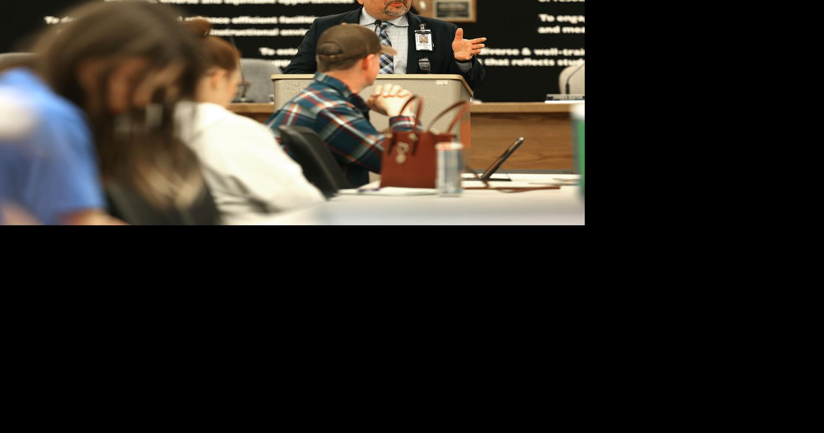 SD2 board sets new 3-year calendars for Billings schools