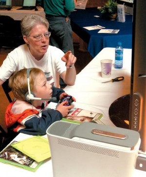 Powell launches fiber-optic network