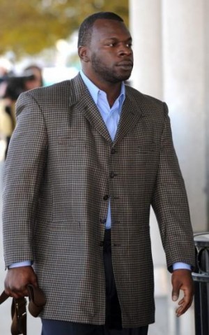 Ex-Bronco Travis Henry to admit cocaine conspiracy