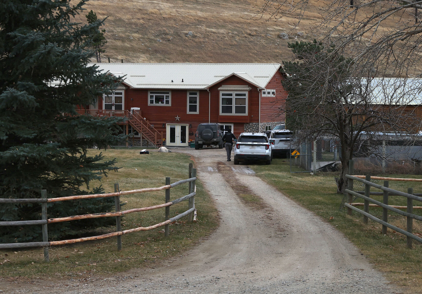 Shooting leaves 2 dead, 2 wounded near Nye Stillwater County