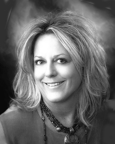 Lisa Posada's Instagram, Twitter & Facebook on IDCrawl