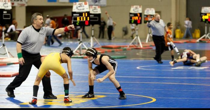 Wrestlers face off