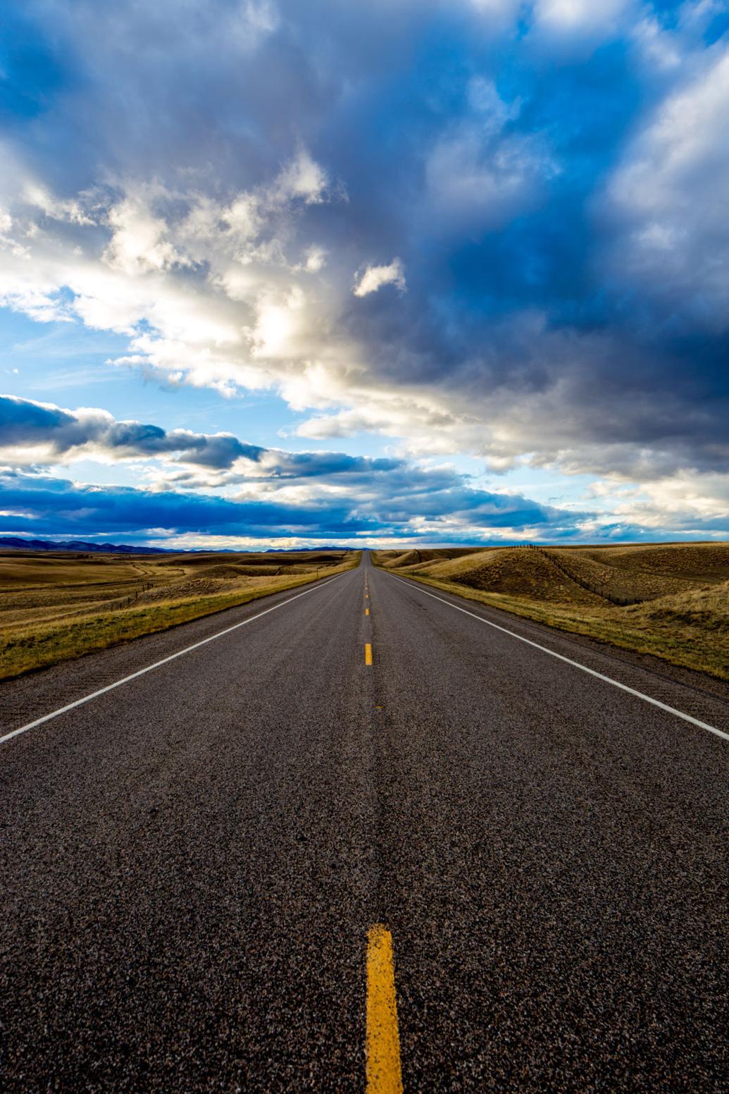 12 of Montana's best windshield views