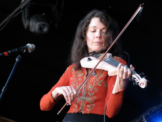 Off the charts: Kurt Vile, Hot Tuna, Tara Nevins