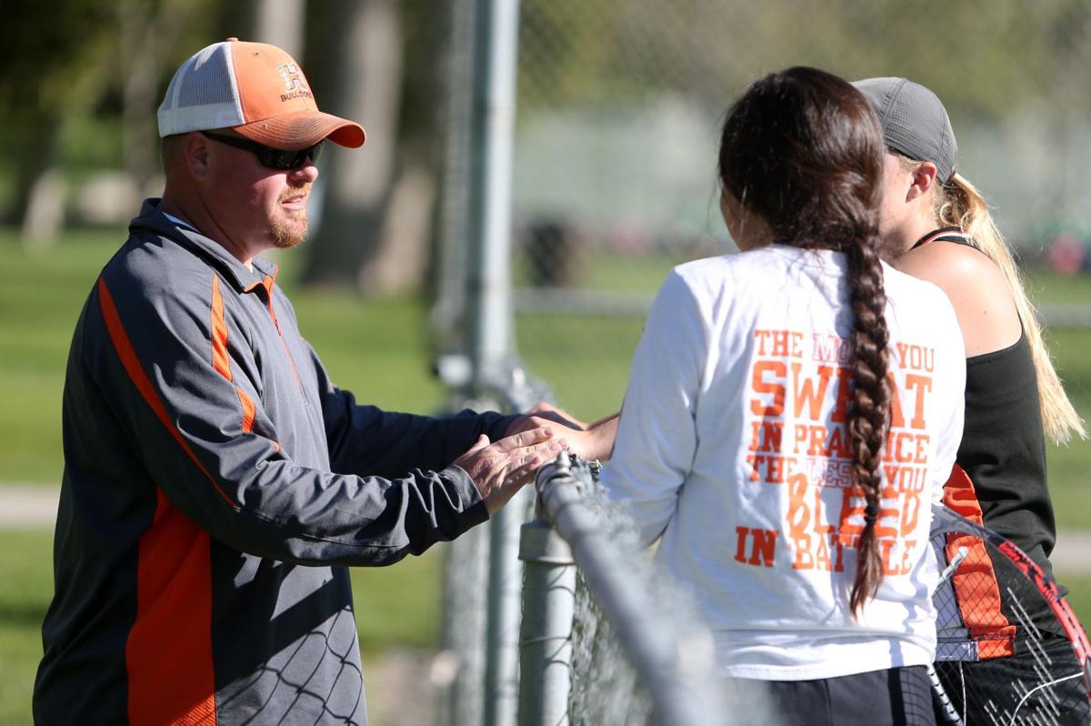 Hardin tennis tries to keep pushing through
